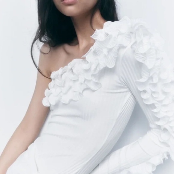 Zara | Tops | Zara One Shoulder Ruffle Trim Ribbed Bodysuit | Poshmark